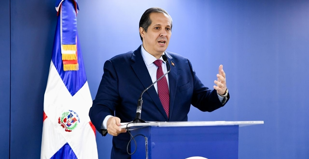 Ministro Atallah llama a reconocer la depresión como condición real y ...